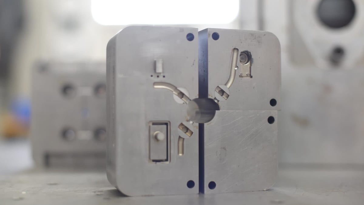 Injection Mold Tooling Design & Fabrication | DEM